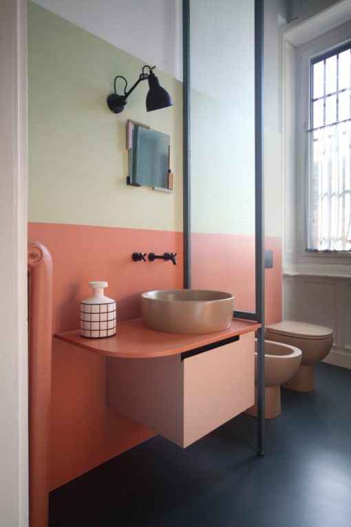 Pareti bagno color corallo: 10 idee e foto